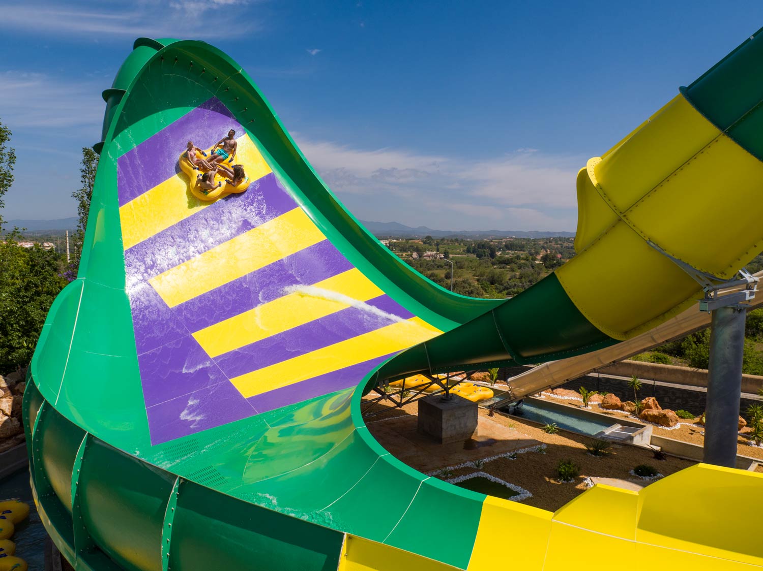 The Big Wave - Slide & Splash